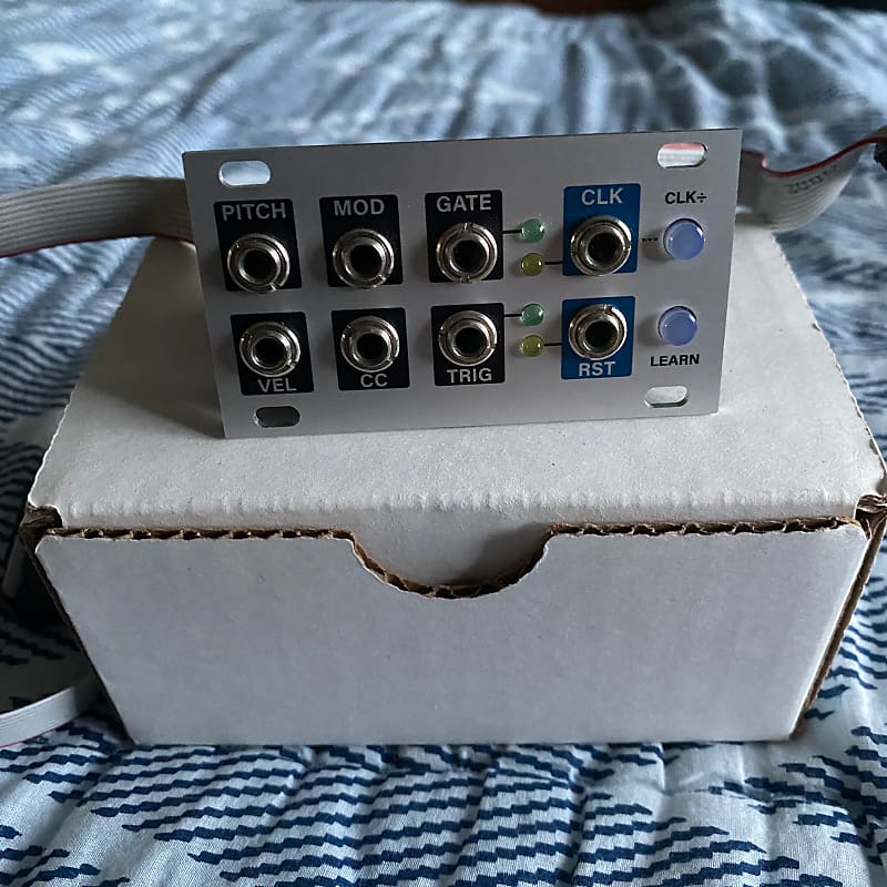 Intellijel MIDI 1U MIDI Voice/Clock/Sync Interface 1U | Reverb