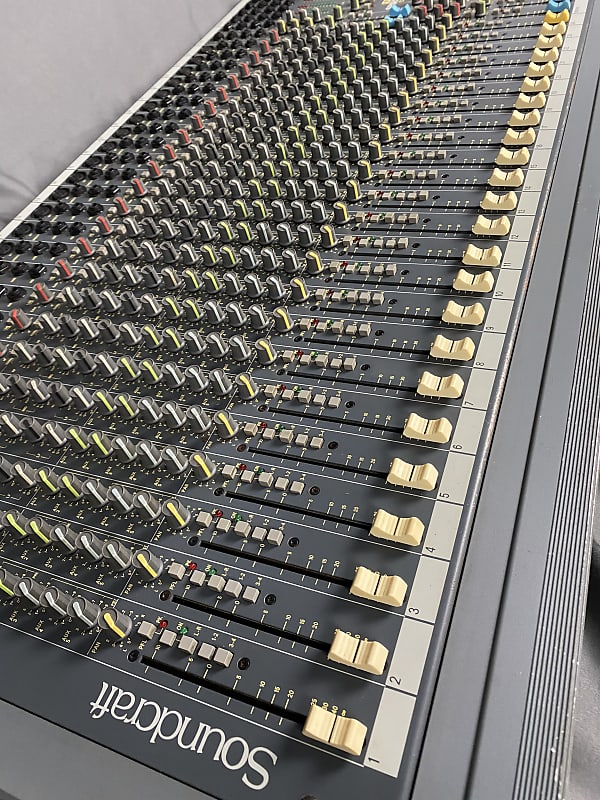Soundcraft Spirit Live 4 24 Channel Mixing Console with Case | Reverb