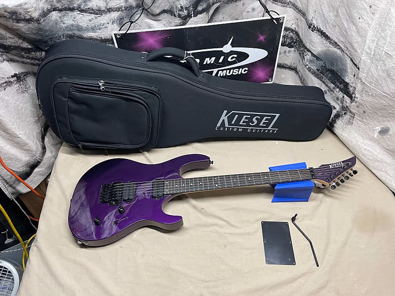 Kiesel DC-600 DC600 Guitar with Gig Bag - Grape Jelly | Reverb