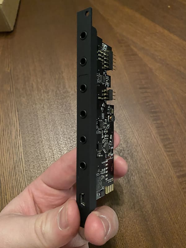 Monome Crow | Reverb