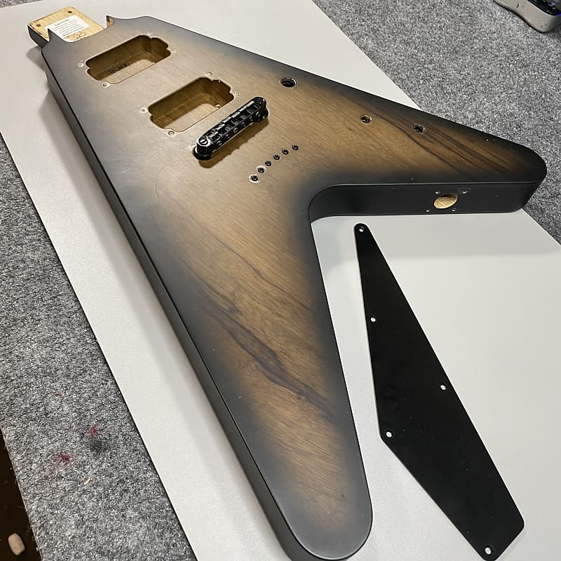 Warmoth Flying V Guitar Body with Bridge, 2023 - Green Burst | Reverb