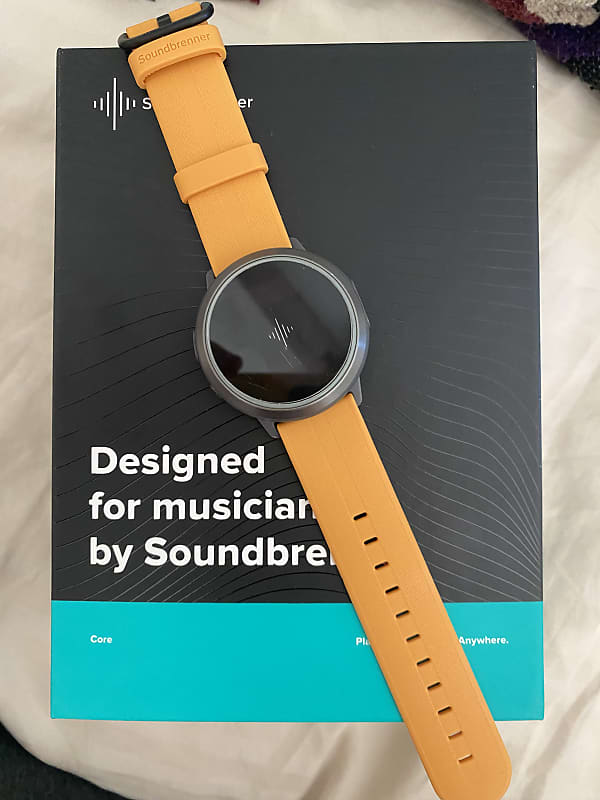 Soundbrenner Core PLUS free straps | Reverb