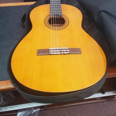 USED Yamaha C40 Classical Guitar | Reverb