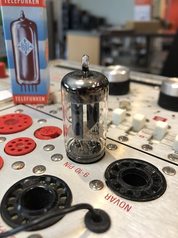 Telefunken ECC82/12AU7 Diamond Bottom Vintage Vacuum Tubes | Reverb