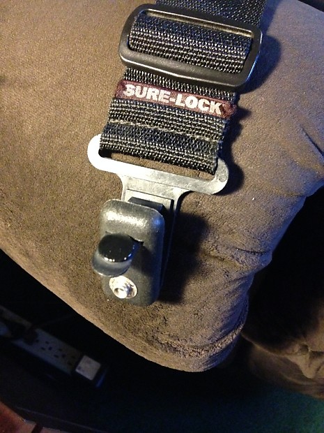 LM Straps Sure-Lock Black, Guitar Strap Locks | Reverb