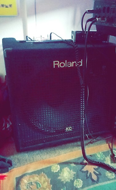 Roland KC550 mixing keyboard amp | Reverb