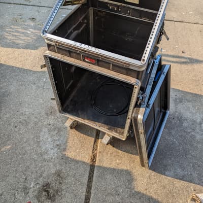 Gator Rolling gator rack - Aluminum & Plastic | Reverb