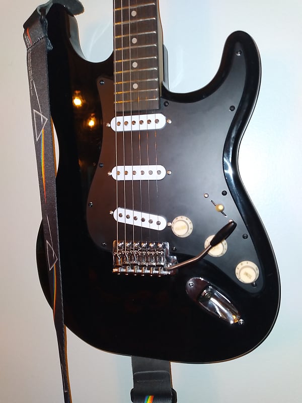 Enhanced David Gilmour Black Strat Type Guitar | Reverb