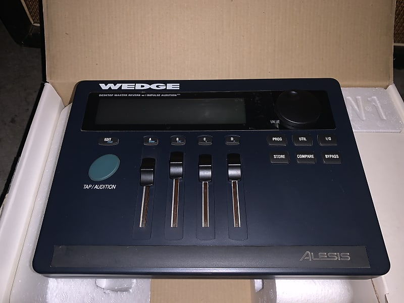 Alesis Wedge Desktop Master Reverb 1990s - Black | Reverb