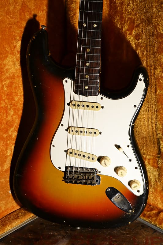 Fender Stratocaster 1966 Sunburst Flame neck | Reverb Canada