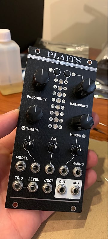 Mutable Instruments Plaits (Macro-Oscillator) *LEGGERE | Reverb