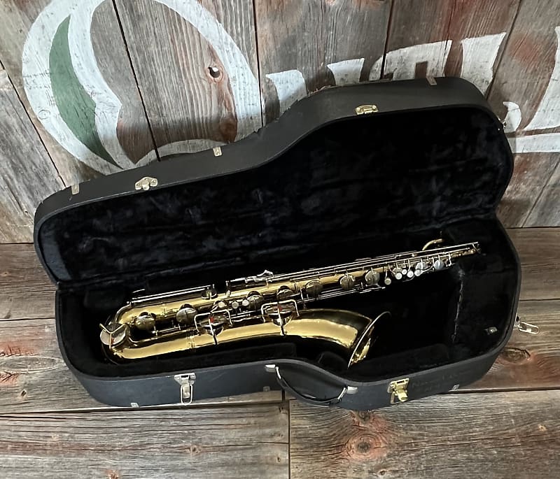 Conn Baritone Saxophone 12M 1970 Vintage Bari Sax | Reverb