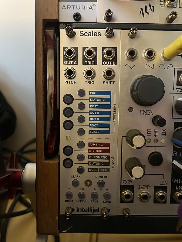 Intellijel Scales - Dual Channel Note Quantizer and Sequencer | Reverb