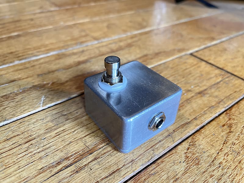 Silver Remote - Latching Switch by JDC FX | Reverb