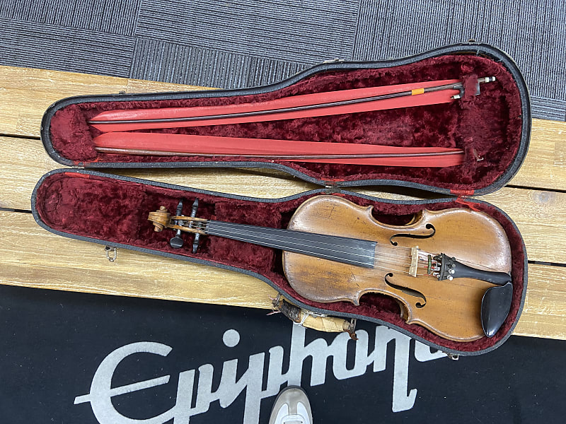 Unknown 4/4 Violin Fiddle Print on Back w/ Case | Reverb