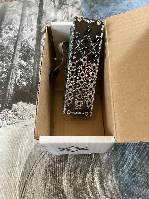 Zlob Modular Vnicursal Hex VCA 2021 Black | Reverb