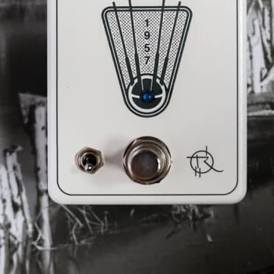 Sputnik Boss with DEMO CE-1 Preamp Frusciante RHCP | Reverb Canada