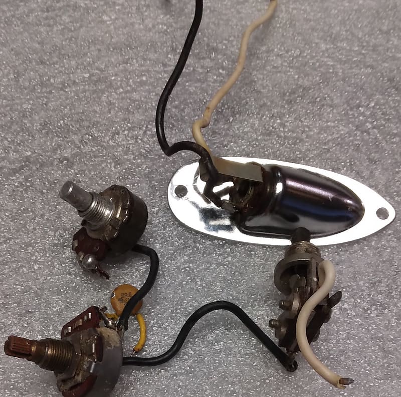 Fender Musicmaster Pot, Switch, Jack 1966 - Chrome | Reverb