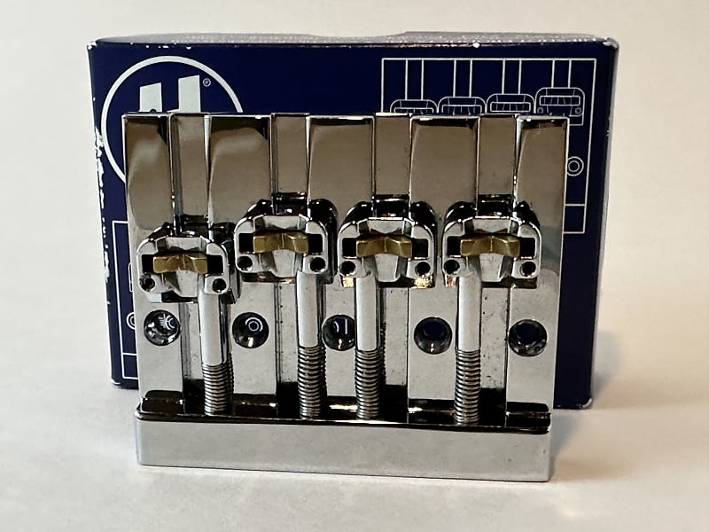 Hipshot KickAss 4 Bass Bridge - Chrome - 5K400C | Reverb