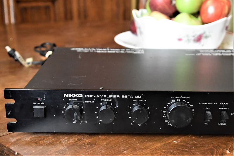 Nikko Beta 20 Stereo Pre-Amplifier | Reverb