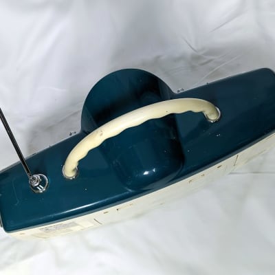 Cicena Classic Overdrive 261 Portable AM/FM Radio Cassette | Reverb