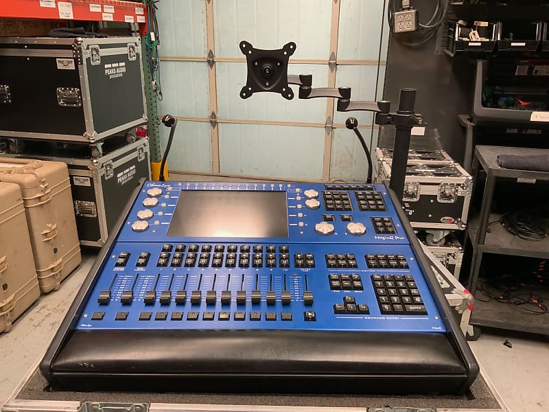 ChamSys MQ100 Pro 2010 Upgraded to 2014 - Blue | Reverb