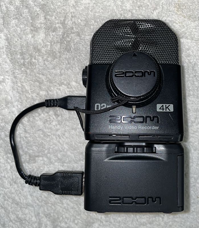 Zoom Q2N-4K Handy Video Camera (SN 918) with BCQ-2N External | Reverb