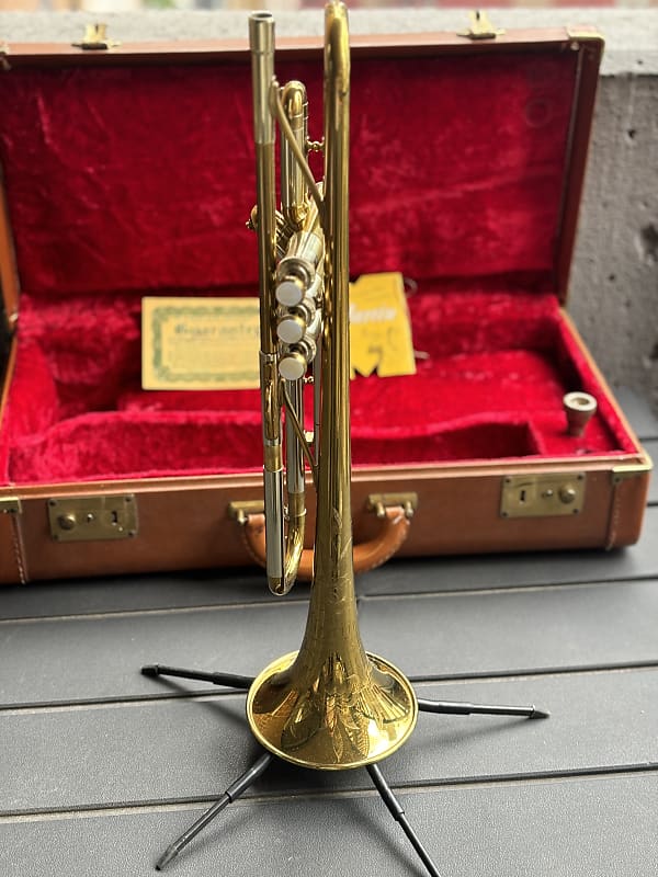 Martin Committee Deluxe Trumpet 1954/55 Excellent Condition | Reverb