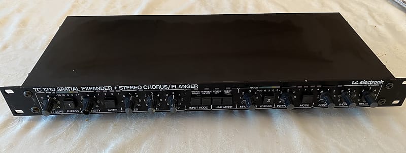 TC Electronic 1210 Spatial Expander + Stereo Chorus Flanger | Reverb