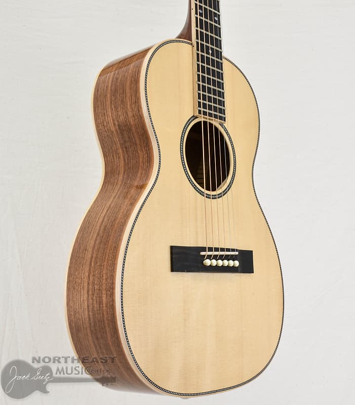 Larrivee T-44 Parlor Guitar (Used) | Reverb