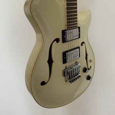 Yamaha Wes Borland CV820WB White | Reverb