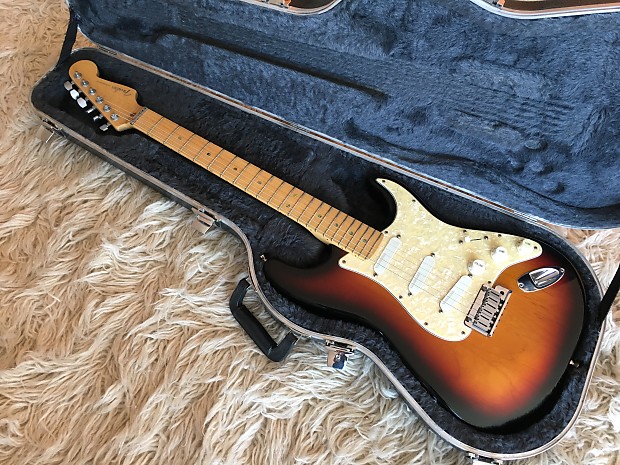 2002 Fender American Deluxe Stratocaster Plus Sunburst OHSC | Reverb