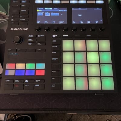 Native Instruments Maschine MK3 (mint) w/ software | Reverb