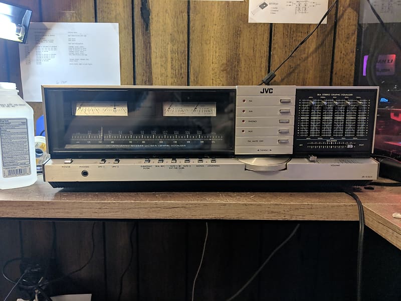 JVC JR-S301 DC Stereo Receiver AMP + Graphic Equalizer | Reverb
