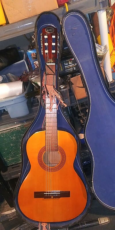 Lori classical vintage guitar | Reverb