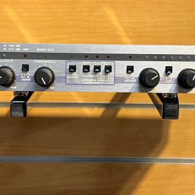 Aphex RPA Tube Preamp & Easyrider Compressor | Reverb