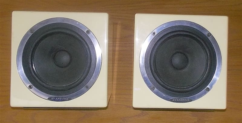 Avatone Pro Mixcubes Ivory | Reverb