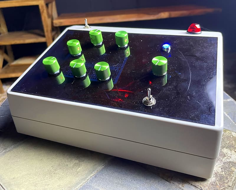 Circuit Bent-Style LoFi Digital Theremin Light Synthesizer | Reverb