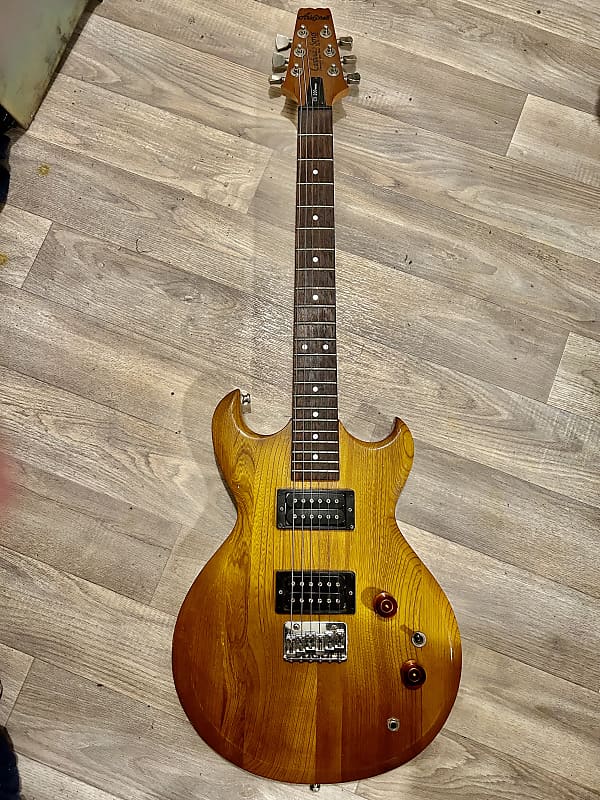 Aria Pro II Cardinal CS-200 | Reverb