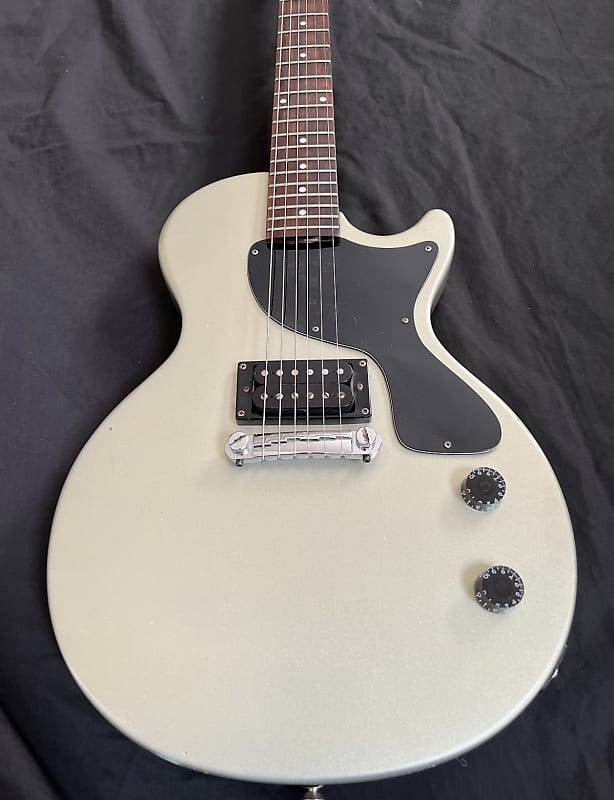 Epiphone Les Paul Jr 2000s Silver Burst | Reverb