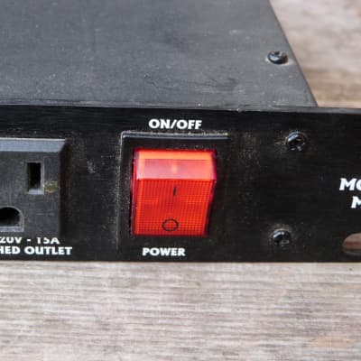 Furman m-8 merit series power conditioner | Reverb