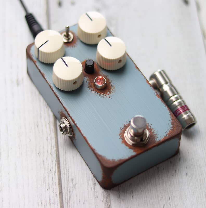 Tommy's Effects TSV808 Clone - Cloudy Blue with Rust | Reverb Canada