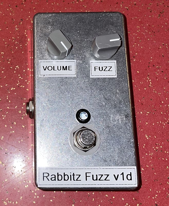 Rabbitz Fuzz Distortion Effect Pedal - v1d | Reverb