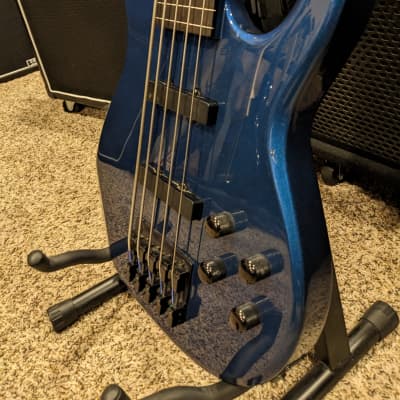 Carvin LB75 5-String Fretless Bass Neck-Thru Ebony Fretboard | Reverb