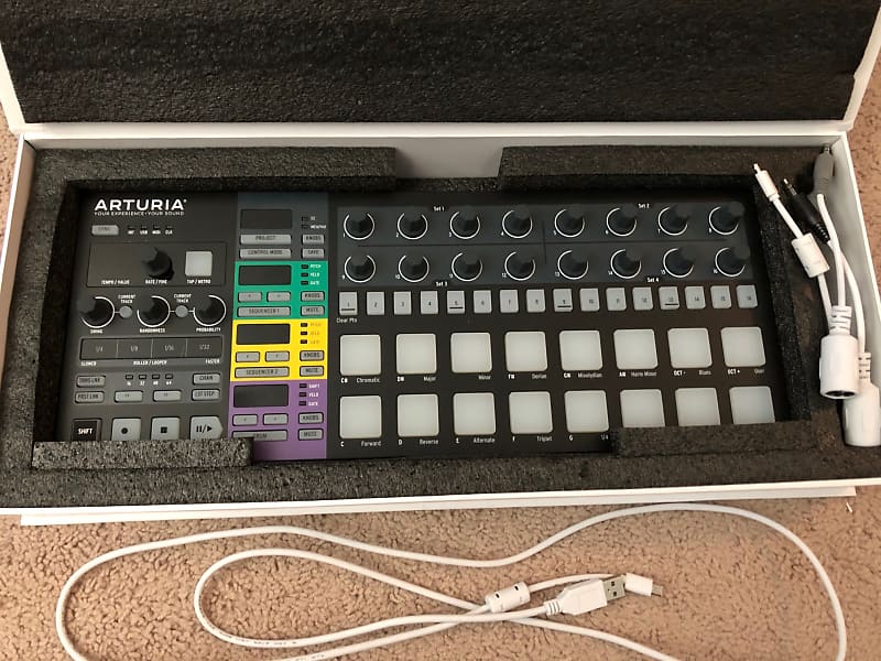 Arturia Beatstep Pro Black | Reverb