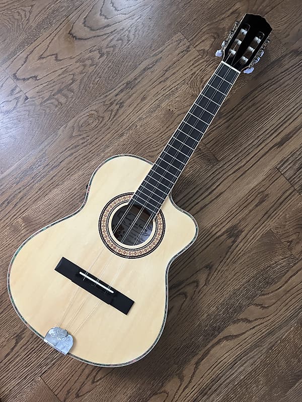 Acoustic Electric Cuban Tres (Tres Cubano, Cubano Tres) | Reverb