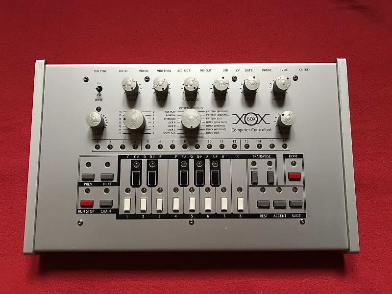 XOXBOX / X0XB0X TB-303 Clone - Andy Pledger Build | Reverb