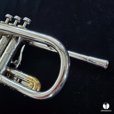 Beautiful C.G.Conn 38B Connstellation Elkhart trumpet case | Reverb