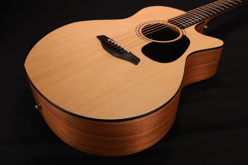 Furch Blue Deluxe Gc-SW Cutaway w/ bevel duo (Spruce/Walnut) | Reverb