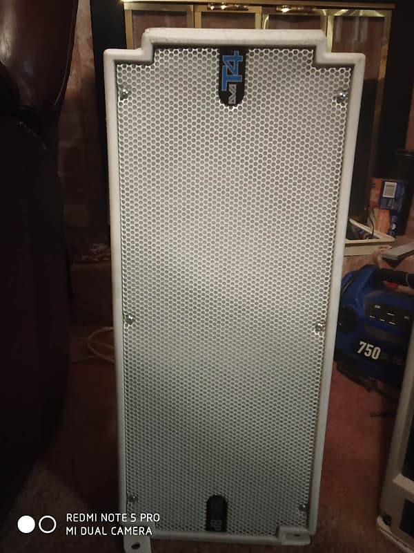 dB Technologies T4 Active Vertical Display Speakers White | Reverb